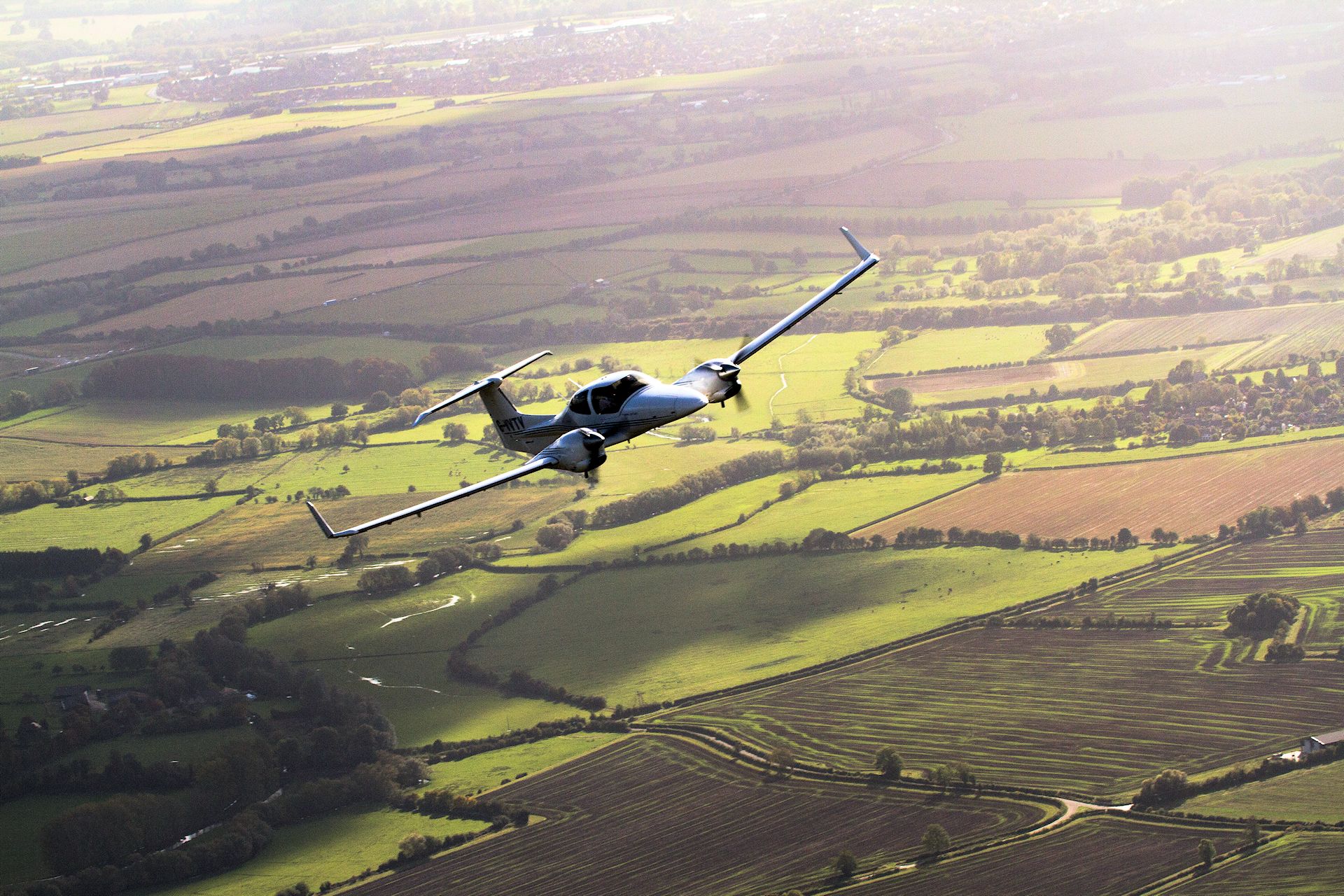 Flying Club with Booker Aviation - Hire Aeroplanes and Learn to Fly2 ...